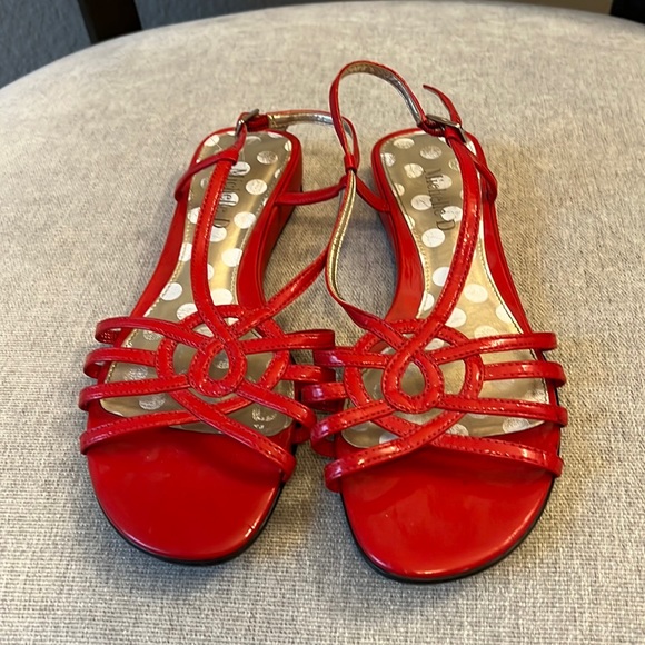 Michelle D | Shoes | Barely Worn Sandals Michelle D 6 2 | Poshmark